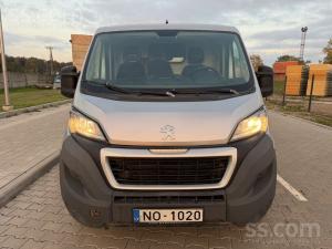 Grey Peugeot Boxer 2016 in Jelgava, with an engine capacity of 2.20 L and mileage of 186 thousand km for 7100 €, photo 4 on AUTOMOTO.COM.LV