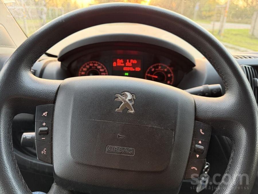 Grey Peugeot Boxer 2016 in Jelgava, with an engine capacity of 2.20 L and mileage of 186 thousand km for 7100 €, photo 20 on AUTOMOTO.COM.LV