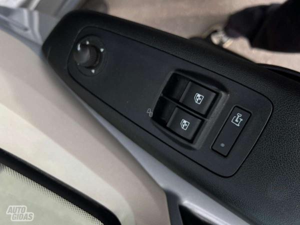 Pelēks Peugeot Boxer 2017 Aukštieji Rusokai, ar dzinēja tilpumu 2.00 L un nobraukumu 200 tūkst. km par 7900 €, foto 10 vietnē AUTOMOTO.COM.LV