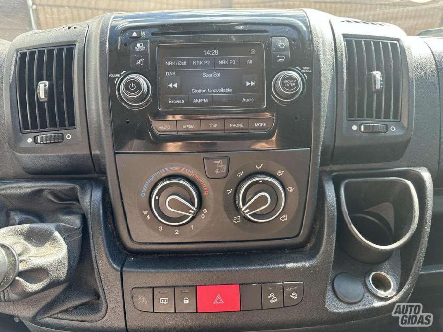 Pelēks Peugeot Boxer 2018 Aukštieji Rusokai, ar dzinēja tilpumu 2.00 L un nobraukumu 152 tūkst. km par 7900 €, foto 14 vietnē AUTOMOTO.COM.LV