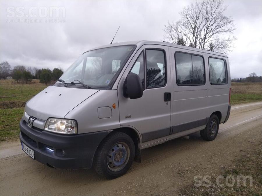 Pelēks Peugeot Boxer 2004 Rēzekne, ar dzinēja tilpumu 2.80 L un nobraukumu 312 tūkst. km par 3500 €, foto 3 vietnē AUTOMOTO.COM.LV