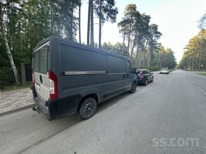 Pelēks Peugeot Boxer 2006 Ogre, ar dzinēja tilpumu 2.20 L un nobraukumu 326 tūkst. km par 2700 €, foto 5 vietnē AUTOMOTO.COM.LV