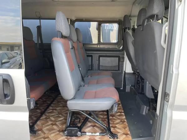 Grey Peugeot Boxer 2007 in Talsi, with an engine capacity of 2.20 L and mileage of 409 thousand km for 4990 €, photo 8 on AUTOMOTO.COM.LV