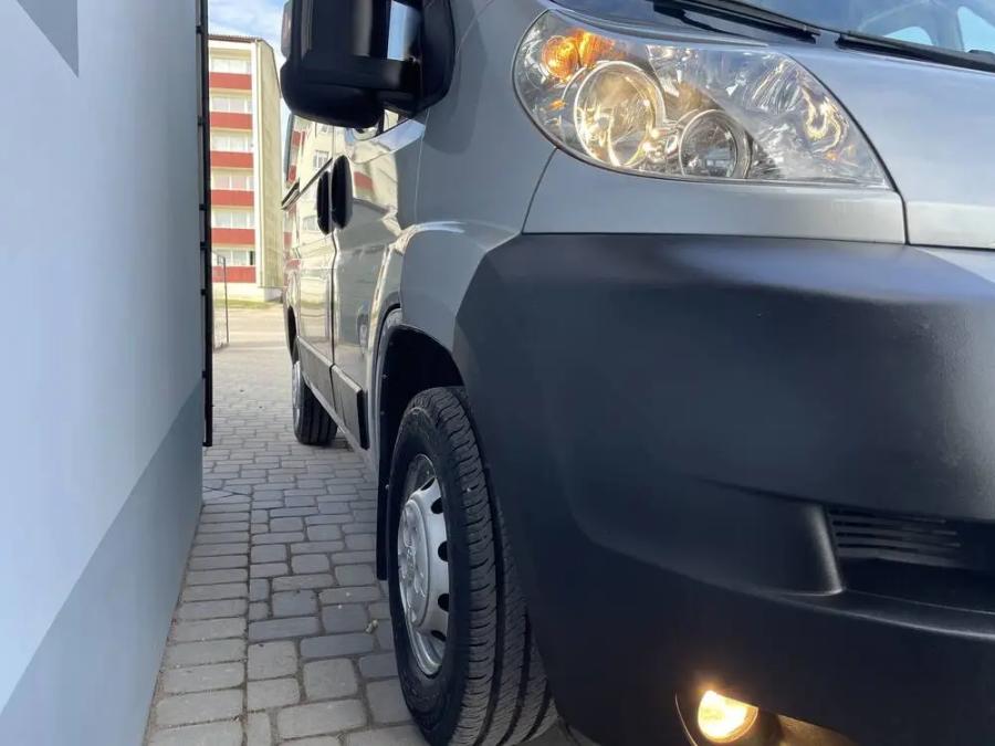 Grey Peugeot Boxer 2007 in Talsi, with an engine capacity of 2.20 L and mileage of 409 thousand km for 4990 €, photo 21 on AUTOMOTO.COM.LV