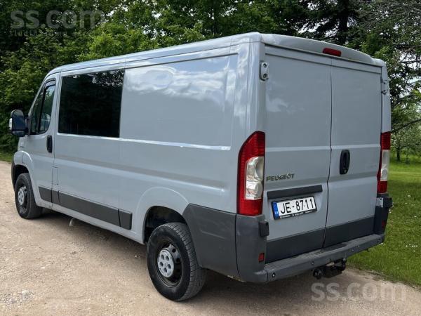 Grey Peugeot Boxer 2008 in Valka, with an engine capacity of 2.20 L and mileage of 483 thousand km for 3500 €, photo 10 on AUTOMOTO.COM.LV