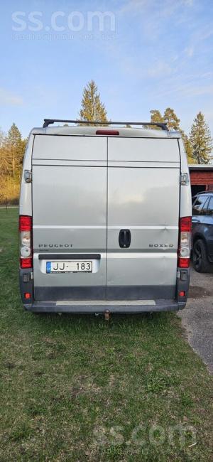 Grey Peugeot Boxer 2013 in Riga, with an engine capacity of 2.20 L and mileage of 233 thousand km for 2900 €, photo 5 on AUTOMOTO.COM.LV