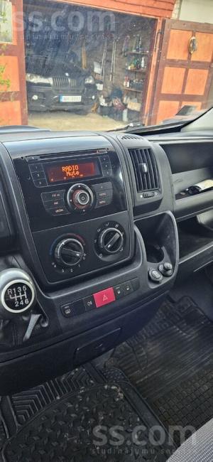 Grey Peugeot Boxer 2013 in Riga, with an engine capacity of 2.20 L and mileage of 233 thousand km for 2900 €, photo 9 on AUTOMOTO.COM.LV