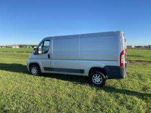 Pelēks Peugeot Boxer 2014 Tallina, ar dzinēja tilpumu 2.20 L un nobraukumu 273 tūkst. km par 6500 €, foto 24 vietnē AUTOMOTO.COM.LV