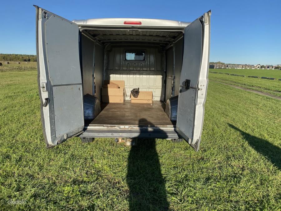 Pelēks Peugeot Boxer 2014 Tallina, ar dzinēja tilpumu 2.20 L un nobraukumu 273 tūkst. km par 6500 €, foto 25 vietnē AUTOMOTO.COM.LV