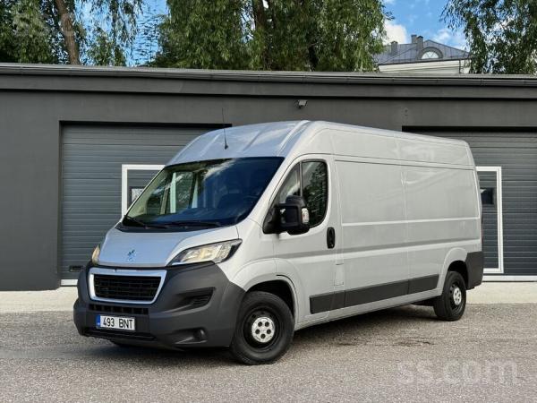 Pelēks Peugeot Boxer 2015 Tallina, ar dzinēja tilpumu 2.20 L un nobraukumu 305 tūkst. km par 7999 €, foto 2 vietnē AUTOMOTO.COM.LV