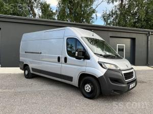 Pelēks Peugeot Boxer 2015 Tallina, ar dzinēja tilpumu 2.20 L un nobraukumu 305 tūkst. km par 7999 €, foto 10 vietnē AUTOMOTO.COM.LV