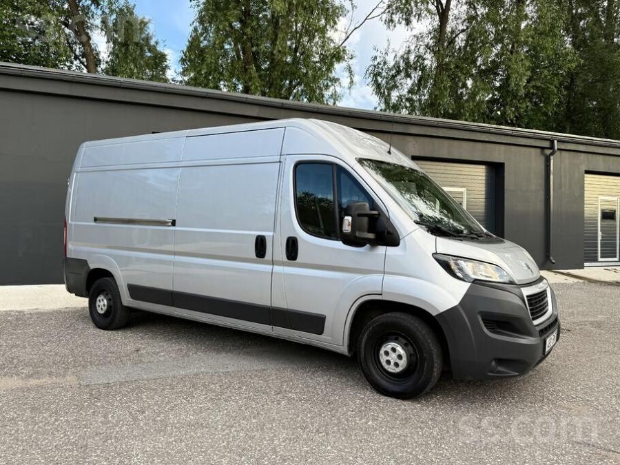 Pelēks Peugeot Boxer 2015 Tallina, ar dzinēja tilpumu 2.20 L un nobraukumu 305 tūkst. km par 7999 €, foto 11 vietnē AUTOMOTO.COM.LV