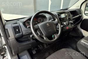 Pelēks Peugeot Boxer 2015 Tallina, ar dzinēja tilpumu 2.20 L un nobraukumu 305 tūkst. km par 7999 €, foto 23 vietnē AUTOMOTO.COM.LV