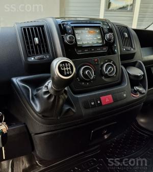 Pelēks Peugeot Boxer 2015 Tallina, ar dzinēja tilpumu 2.20 L un nobraukumu 305 tūkst. km par 7999 €, foto 25 vietnē AUTOMOTO.COM.LV