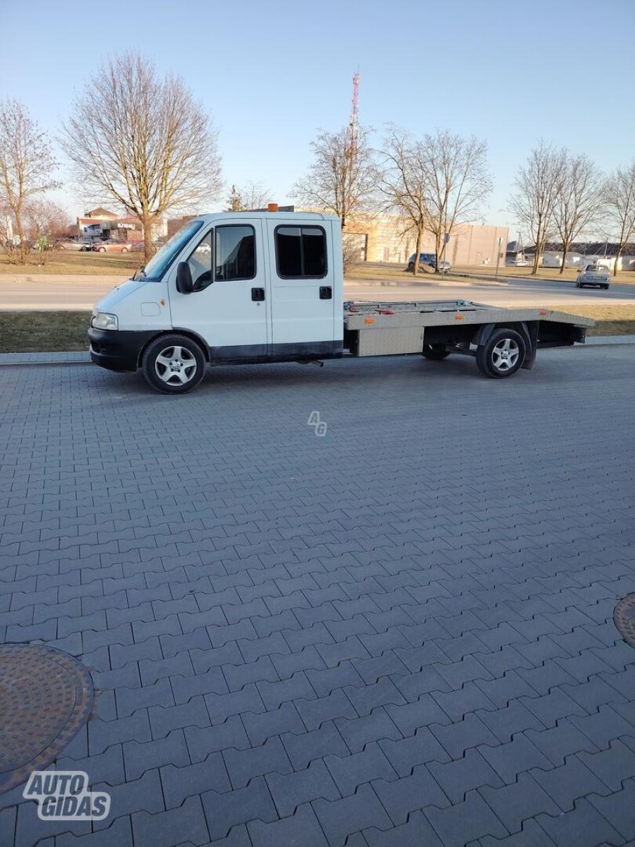 Peugeot Boxer 2004 in Marijampole, with an engine capacity of 2.80 L and mileage of 367 thousand km for 2000 €, photo 5 on AUTOMOTO.COM.LV