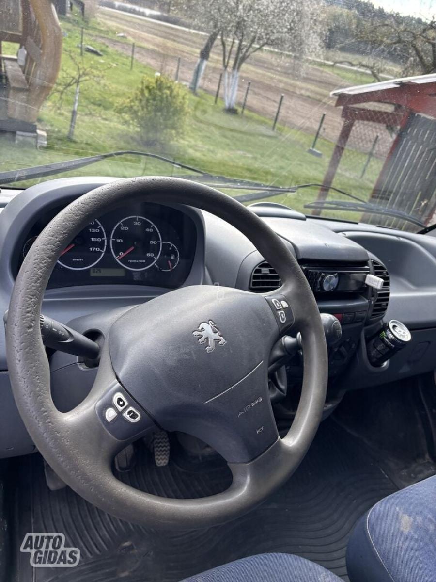 Peugeot Boxer 2005 in Kaunas, with an engine capacity of 2.20 L and mileage of 350 thousand km for 1600 €, photo 3 on AUTOMOTO.COM.LV