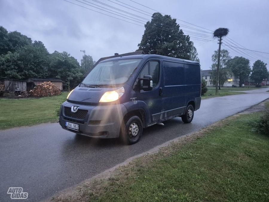 Peugeot Boxer 2008 in Telschi, with an engine capacity of 2.20 L and mileage of 300 thousand km for 1000 €, photo 11 on AUTOMOTO.COM.LV