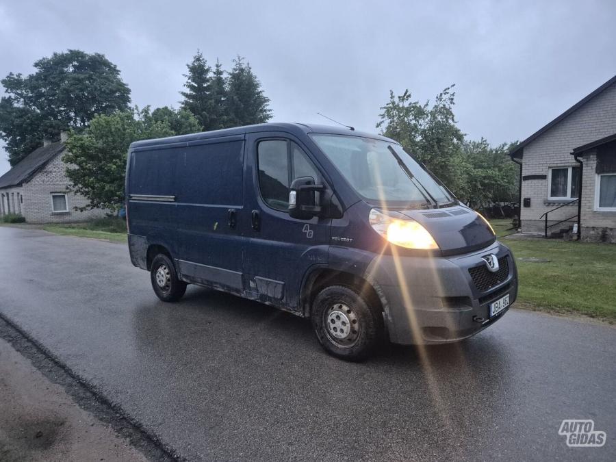 Peugeot Boxer 2008 in Telschi, with an engine capacity of 2.20 L and mileage of 300 thousand km for 1000 €, photo 12 on AUTOMOTO.COM.LV