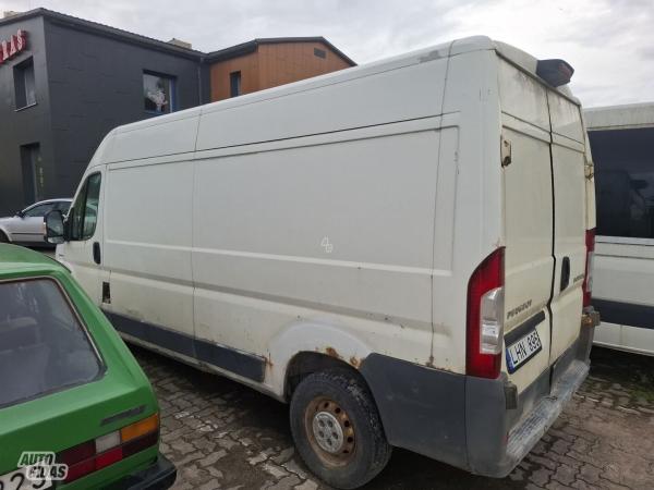 Peugeot Boxer 2008 in Vilnius, with an engine capacity of 2.20 L and mileage of 362 thousand km for 1200 €, photo 4 on AUTOMOTO.COM.LV