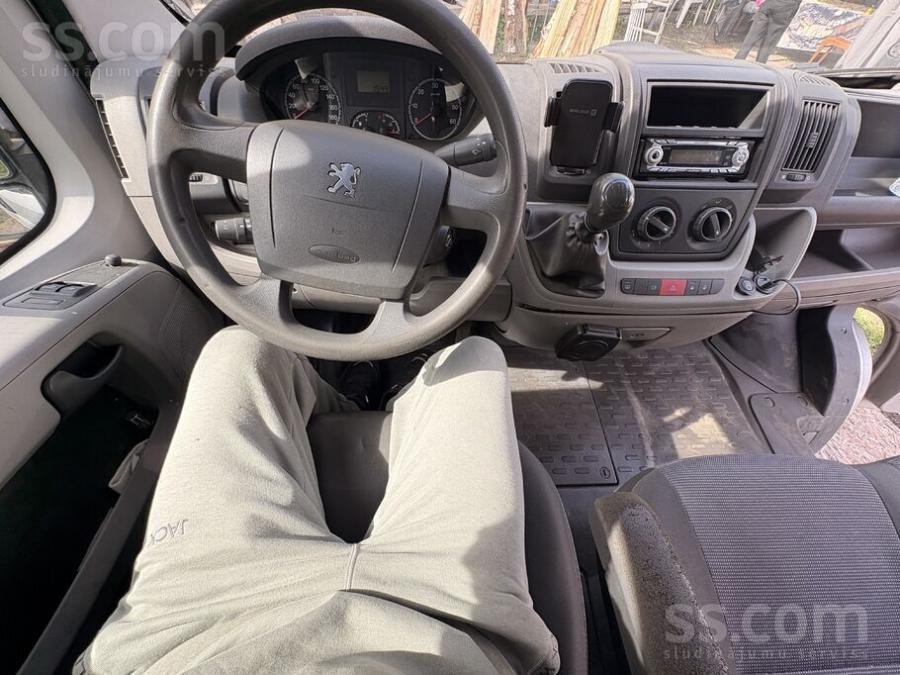 Peugeot Boxer 2008 in Riga, with an engine capacity of 2.20 L and mileage of 232 thousand km for 4500 €, photo 5 on AUTOMOTO.COM.LV