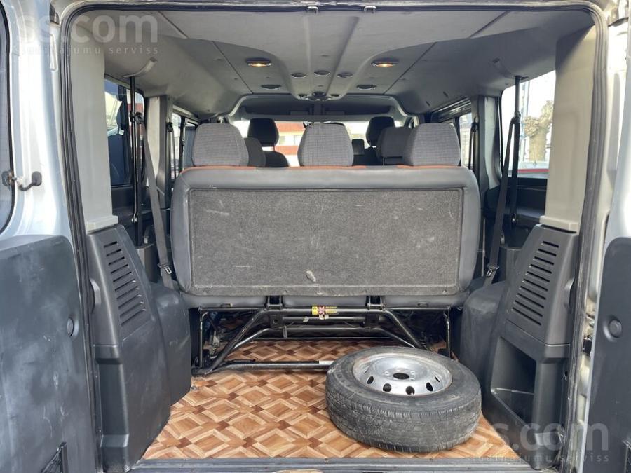 Peugeot Boxer 2007 in Talsi, with an engine capacity of 2.20 L and mileage of 405 thousand km for 4850 €, photo 6 on AUTOMOTO.COM.LV