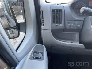 Peugeot Boxer 2007 in Talsi, with an engine capacity of 2.20 L and mileage of 405 thousand km for 4850 €, photo 13 on AUTOMOTO.COM.LV