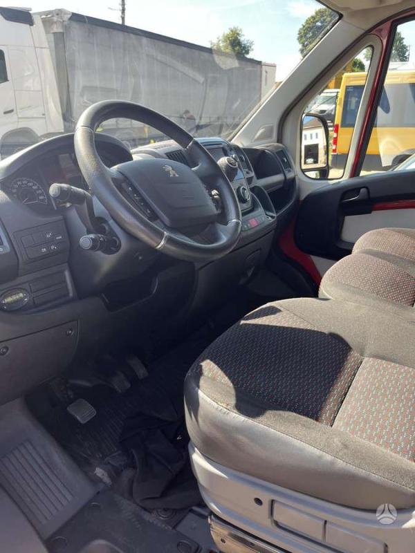 Sarkans Peugeot Boxer 2014 Šilalė, ar dzinēja tilpumu 2.20 L un nobraukumu 186 tūkst. km par 6990 €, foto 11 vietnē AUTOMOTO.COM.LV