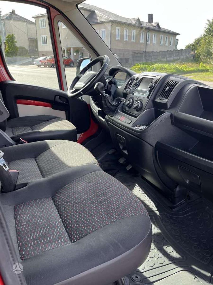 Sarkans Peugeot Boxer 2014 Šilalė, ar dzinēja tilpumu 2.20 L un nobraukumu 186 tūkst. km par 6990 €, foto 12 vietnē AUTOMOTO.COM.LV