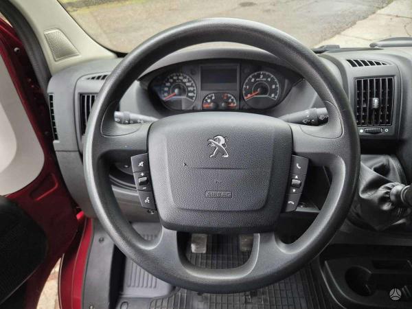 Sarkans Peugeot Boxer 2020 Viļņa, ar dzinēja tilpumu 2.18 L un nobraukumu 109 tūkst. km par 15500 €, foto 9 vietnē AUTOMOTO.COM.LV