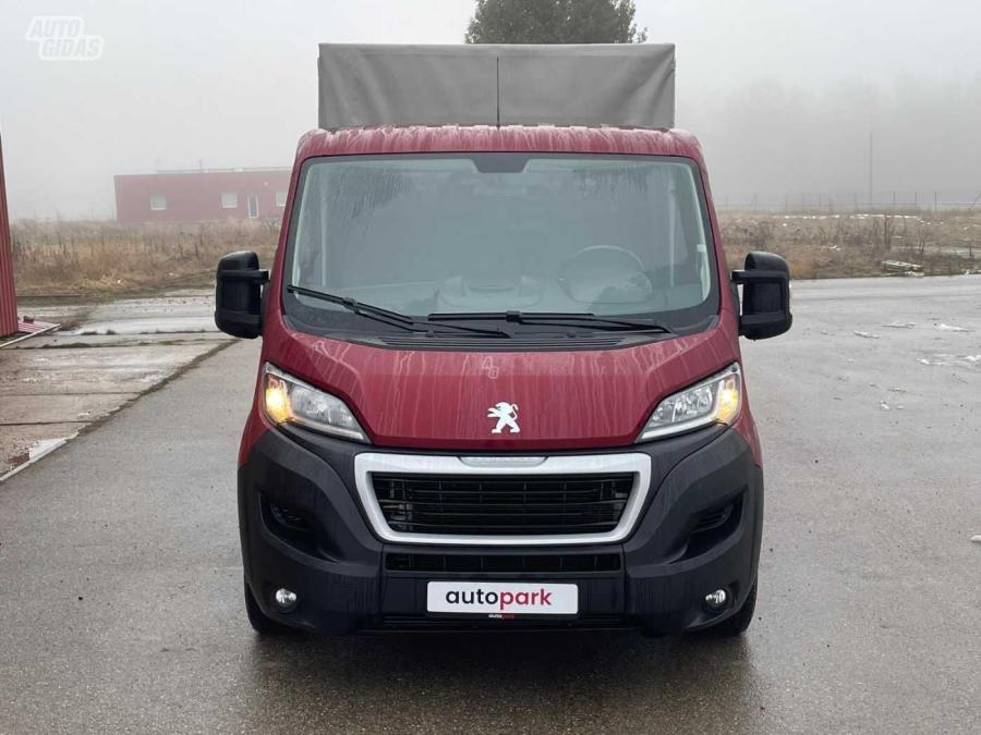 Sarkans Peugeot Boxer 2021 Viļņa, ar dzinēja tilpumu 2.20 L un nobraukumu 32 tūkst. km par 19900 €, foto 2 vietnē AUTOMOTO.COM.LV