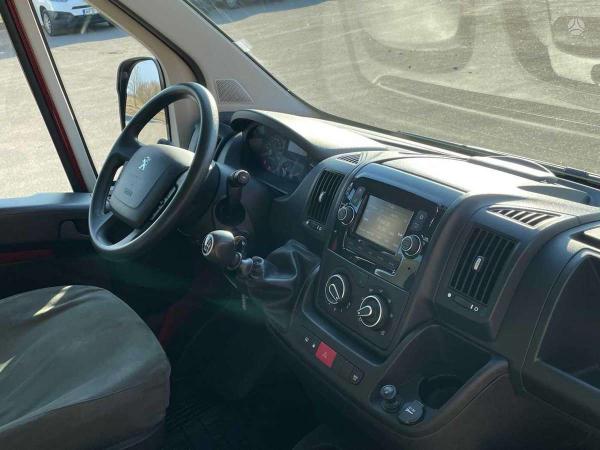 Sarkans Peugeot Boxer 2021 Ukmergė, ar dzinēja tilpumu 2.18 L un nobraukumu 125 tūkst. km par 13999 €, foto 9 vietnē AUTOMOTO.COM.LV