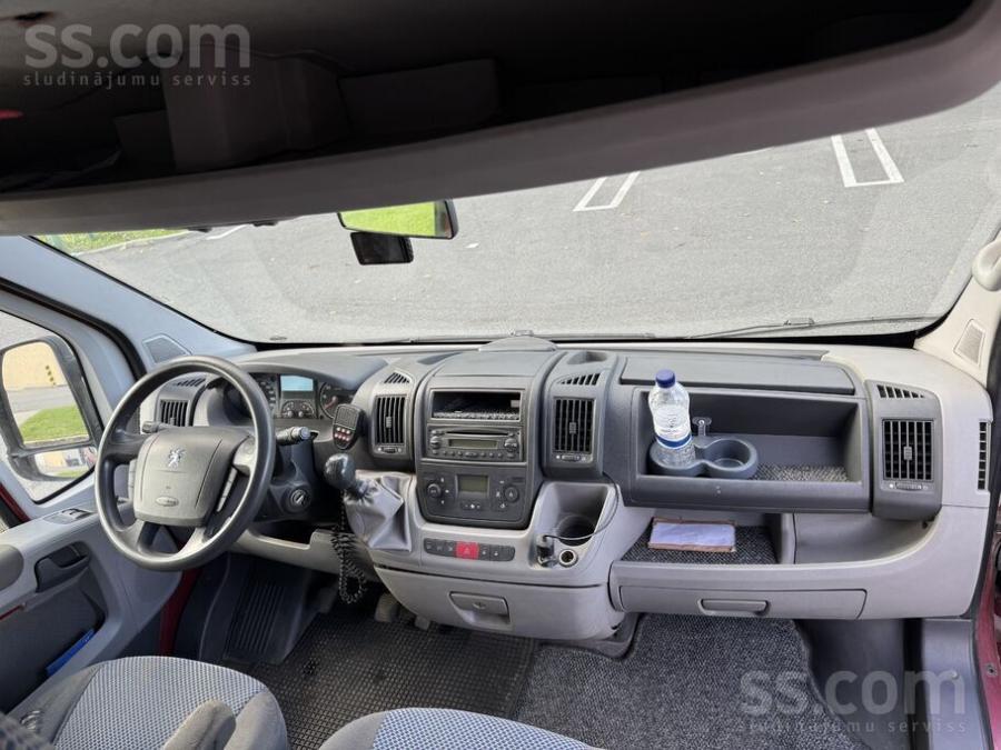 Red Peugeot Boxer 2008 in Riga, with an engine capacity of 2.20 L and mileage of 547 thousand km for 4600 €, photo 7 on AUTOMOTO.COM.LV