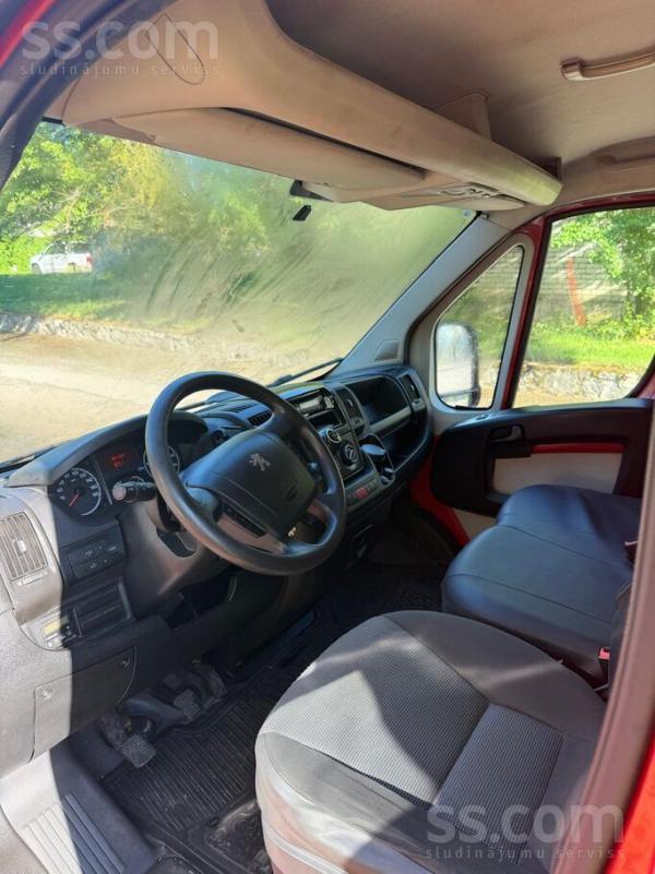 Sarkans Peugeot Boxer 2013 Tukums, ar dzinēja tilpumu 2.20 L un nobraukumu 364 tūkst. km par 6500 €, foto 3 vietnē AUTOMOTO.COM.LV