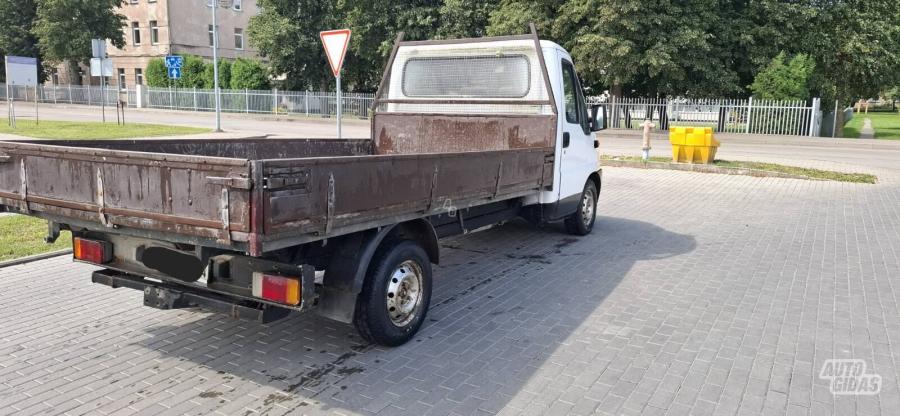 Белый Пежо Boxer 2002 в Вилкавишкис, объемом двигателя 2.80 л и пробегом 311 тыс. км за 1550 €, фото 7 на AUTOMOTO.COM.LV