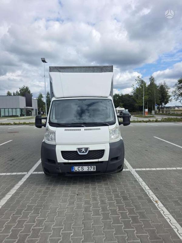 Balts Peugeot Boxer 2007 Viļņa, ar dzinēja tilpumu 2.20 L un nobraukumu 312 tūkst. km par 4800 €, foto 3 vietnē AUTOMOTO.COM.LV