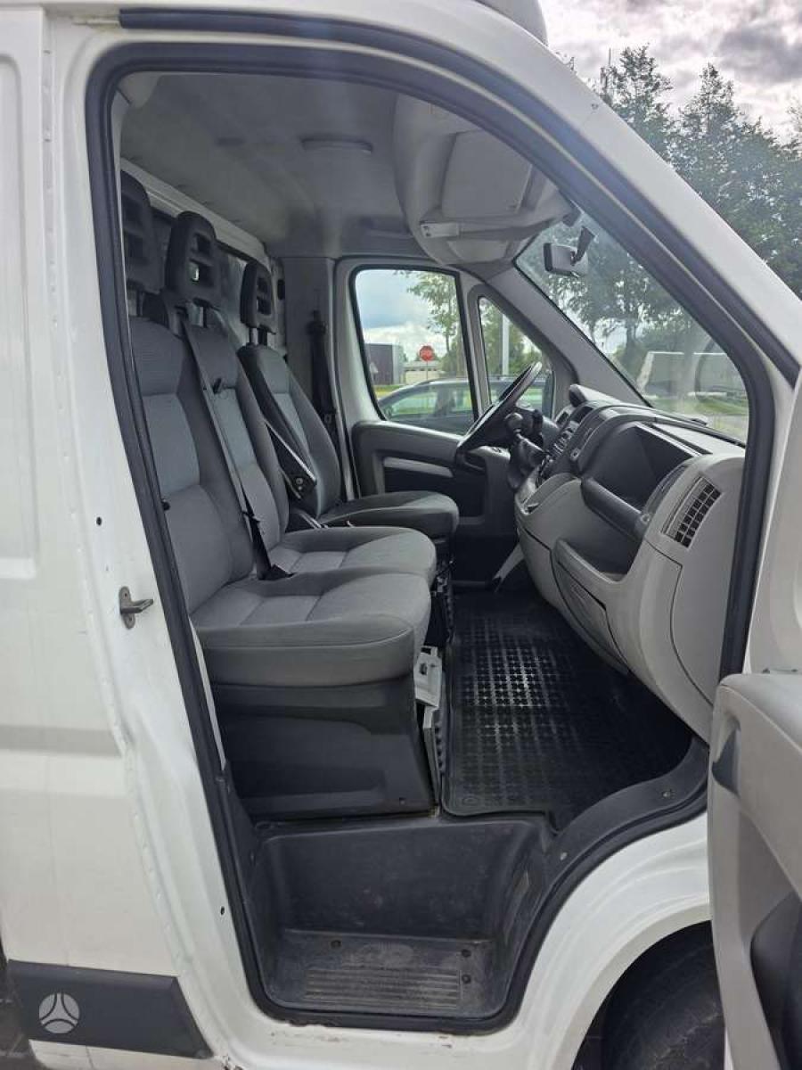Balts Peugeot Boxer 2007 Viļņa, ar dzinēja tilpumu 2.20 L un nobraukumu 312 tūkst. km par 4800 €, foto 6 vietnē AUTOMOTO.COM.LV