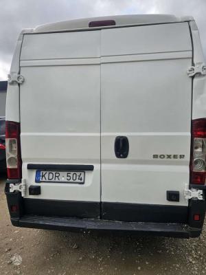 White Peugeot Boxer 2008 in Kretinga, with an engine capacity of 2.20 L and mileage of 400 thousand km for 2800 €, photo 5 on AUTOMOTO.COM.LV