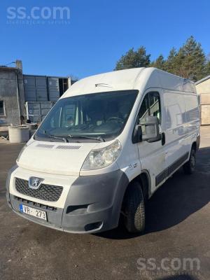 Balts Peugeot Boxer 2011 Rīga, ar dzinēja tilpumu 2.10 L un nobraukumu 404 tūkst. km par 2500 €, foto 6 vietnē AUTOMOTO.COM.LV