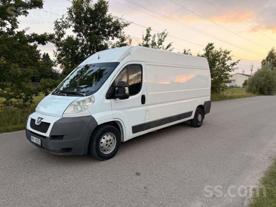 Balts Peugeot Boxer 2012 Rīga, ar dzinēja tilpumu 2.20 L un nobraukumu 382 tūkst. km par 4499 €, foto 1 vietnē AUTOMOTO.COM.LV