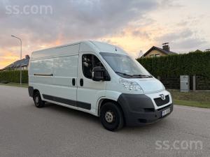 Balts Peugeot Boxer 2012 Rīga, ar dzinēja tilpumu 2.20 L un nobraukumu 382 tūkst. km par 4499 €, foto 3 vietnē AUTOMOTO.COM.LV