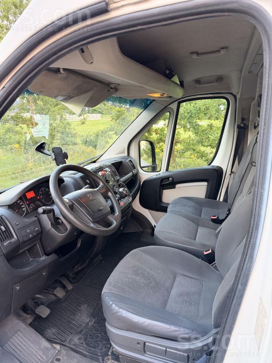 Balts Peugeot Boxer 2012 Rīga, ar dzinēja tilpumu 2.20 L un nobraukumu 382 tūkst. km par 4499 €, foto 6 vietnē AUTOMOTO.COM.LV