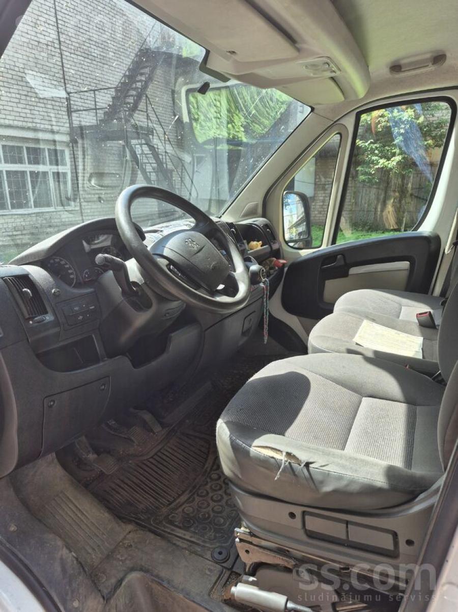 Balts Peugeot Boxer 2012 Rīga, ar dzinēja tilpumu 2.20 L un nobraukumu 351 tūkst. km par 1200 €, foto 8 vietnē AUTOMOTO.COM.LV