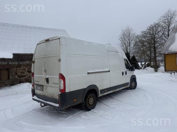 Balts Peugeot Boxer 2013 Tukums, ar dzinēja tilpumu 2.20 L un nobraukumu 390 tūkst. km par 6800 €, foto 3 vietnē AUTOMOTO.COM.LV
