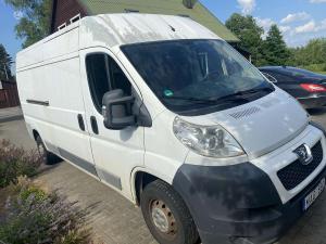 White Peugeot Boxer 2013 in Druskininkai, with an engine capacity of 2.20 L and mileage of 240 thousand km for 5500 €, photo 4 on AUTOMOTO.COM.LV