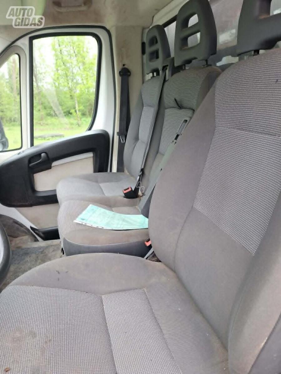 White Peugeot Boxer 2014 in Radviliskis, with an engine capacity of 3.00 L and mileage of 132 thousand km for 8591 €, photo 11 on AUTOMOTO.COM.LV