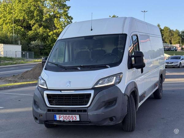 Balts Peugeot Boxer 2014 Viļņa, ar dzinēja tilpumu 2.20 L un nobraukumu 518 tūkst. km par 2999 €, foto 2 vietnē AUTOMOTO.COM.LV