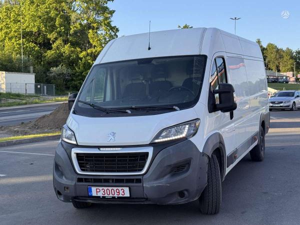 Balts Peugeot Boxer 2014 Viļņa, ar dzinēja tilpumu 2.20 L un nobraukumu 518 tūkst. km par 2600 €, foto 1 vietnē AUTOMOTO.COM.LV