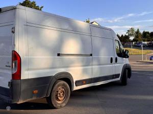 White Peugeot Boxer 2014 in Vilnius, with an engine capacity of 2.20 L and mileage of 518 thousand km for 2600 €, photo 5 on AUTOMOTO.COM.LV