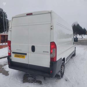 White Peugeot Boxer 2015 in Panevezys, with an engine capacity of 2.20 L and mileage of 370 thousand km for 2950 €, photo 4 on AUTOMOTO.COM.LV