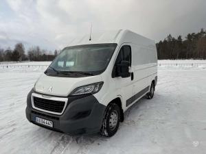 White Peugeot Boxer 2016 in Vilnius, with an engine capacity of 2.00 L and mileage of 257 thousand km for 7550 €, photo 2 on AUTOMOTO.COM.LV